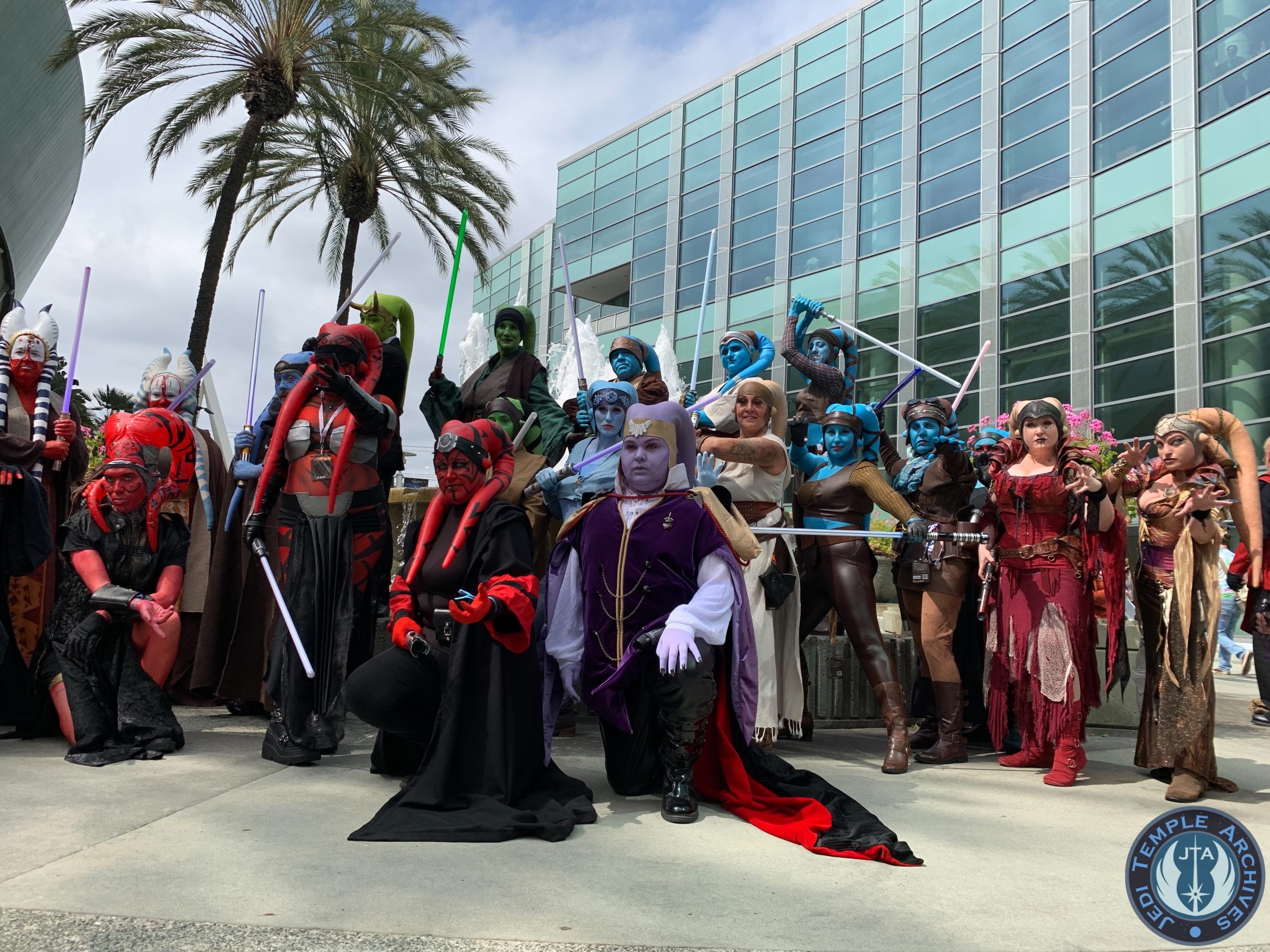 Celebration Anaheim 2022: Convention Fun & Costuming Day 3 - Jedi ...