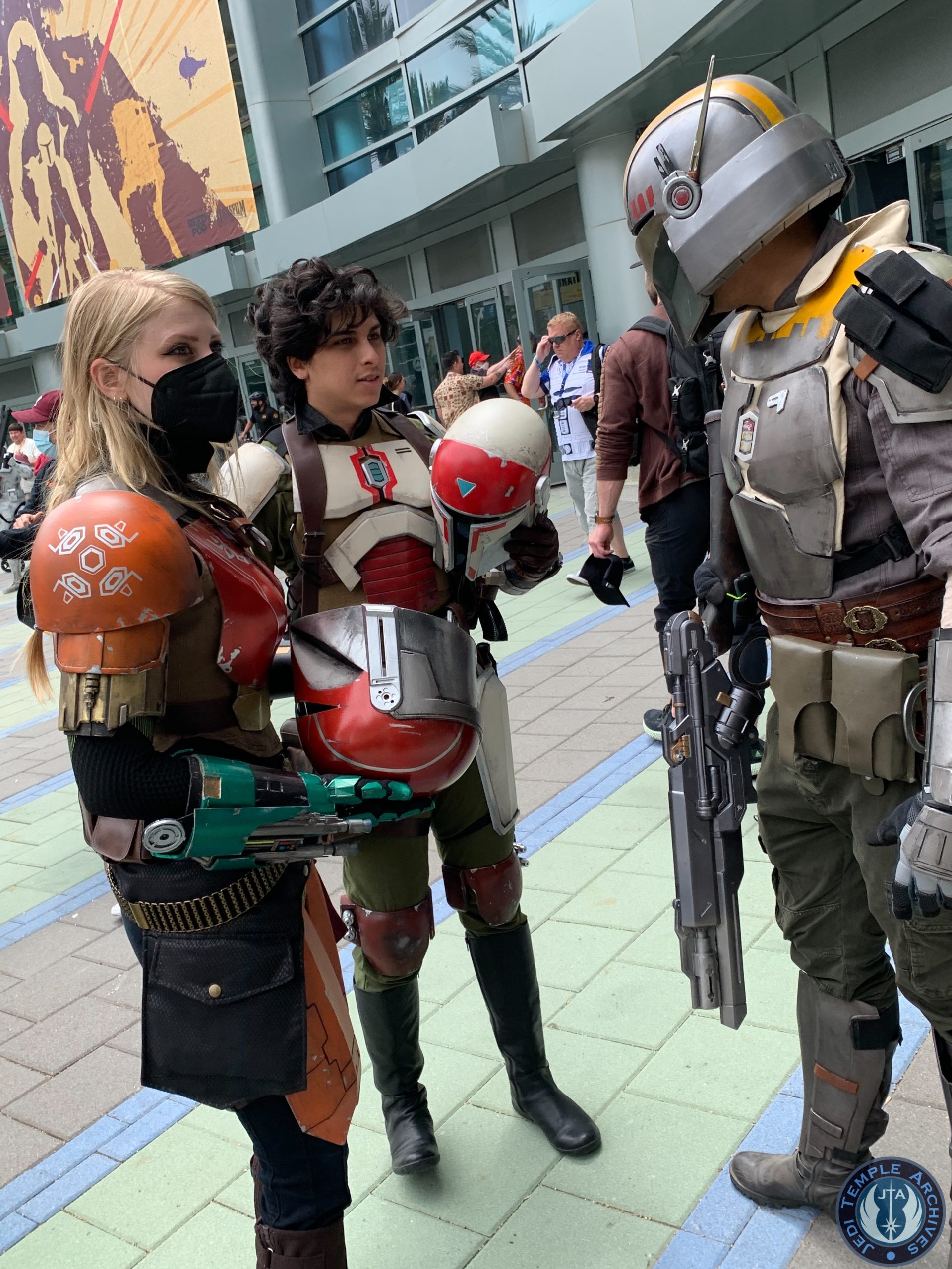 Celebration Anaheim 2022: Convention Fun & Costuming Day 3 - Jedi ...