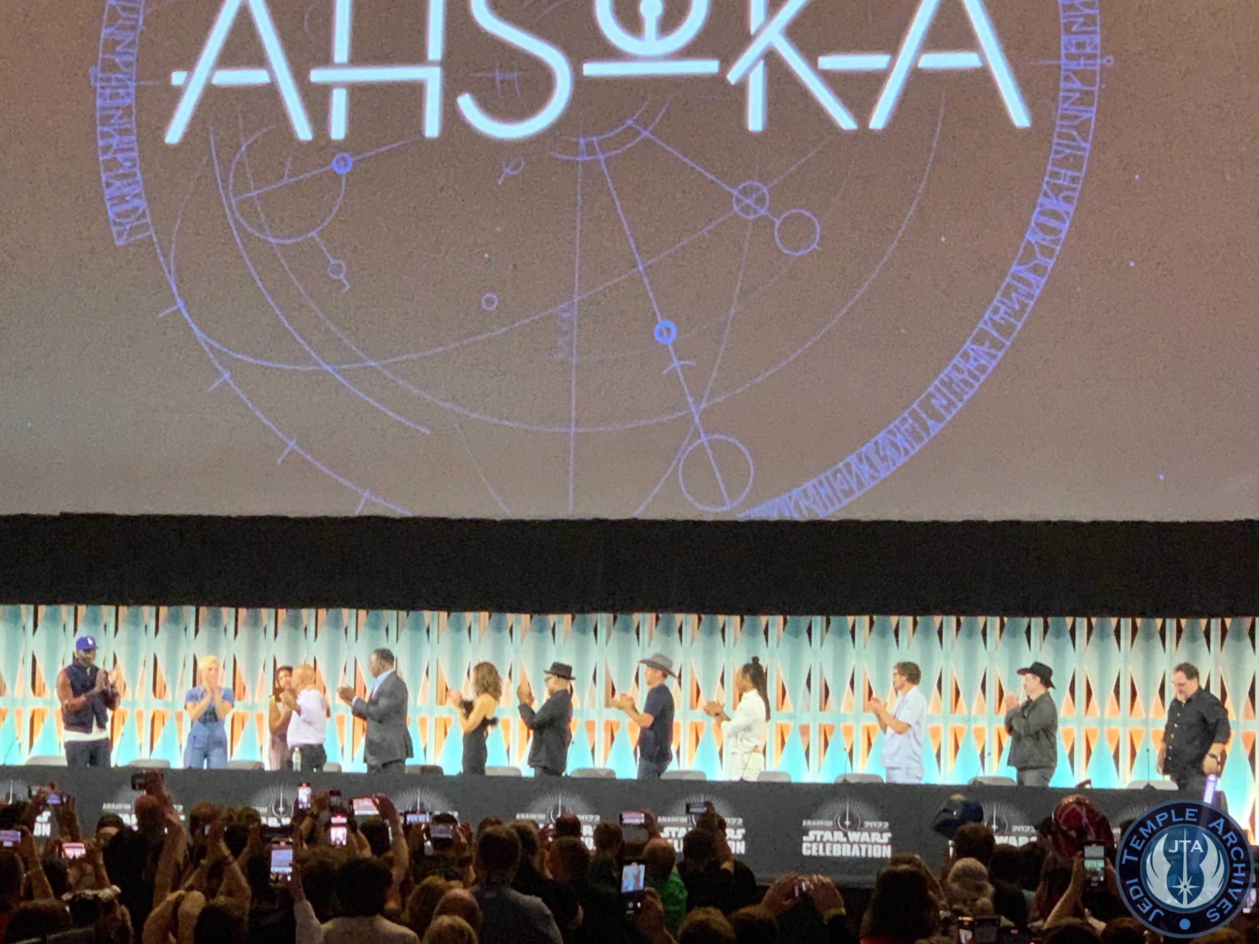 Celebration Anaheim 2022: Convention Fun & Costuming Day 3 - Jedi ...