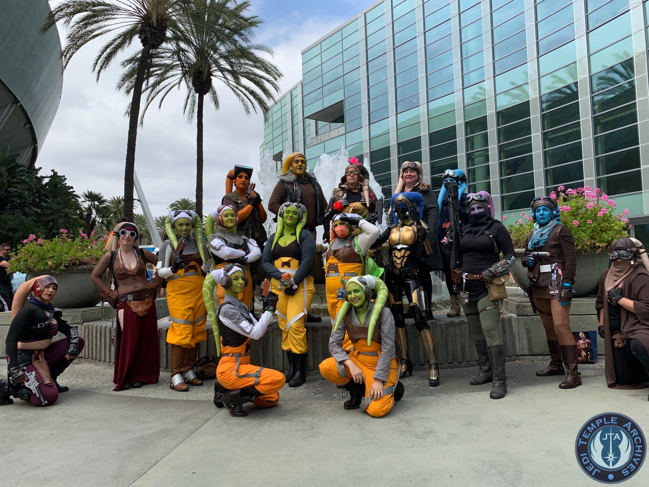 Celebration Anaheim 2022: Convention Fun & Costuming Day 3 - Jedi ...
