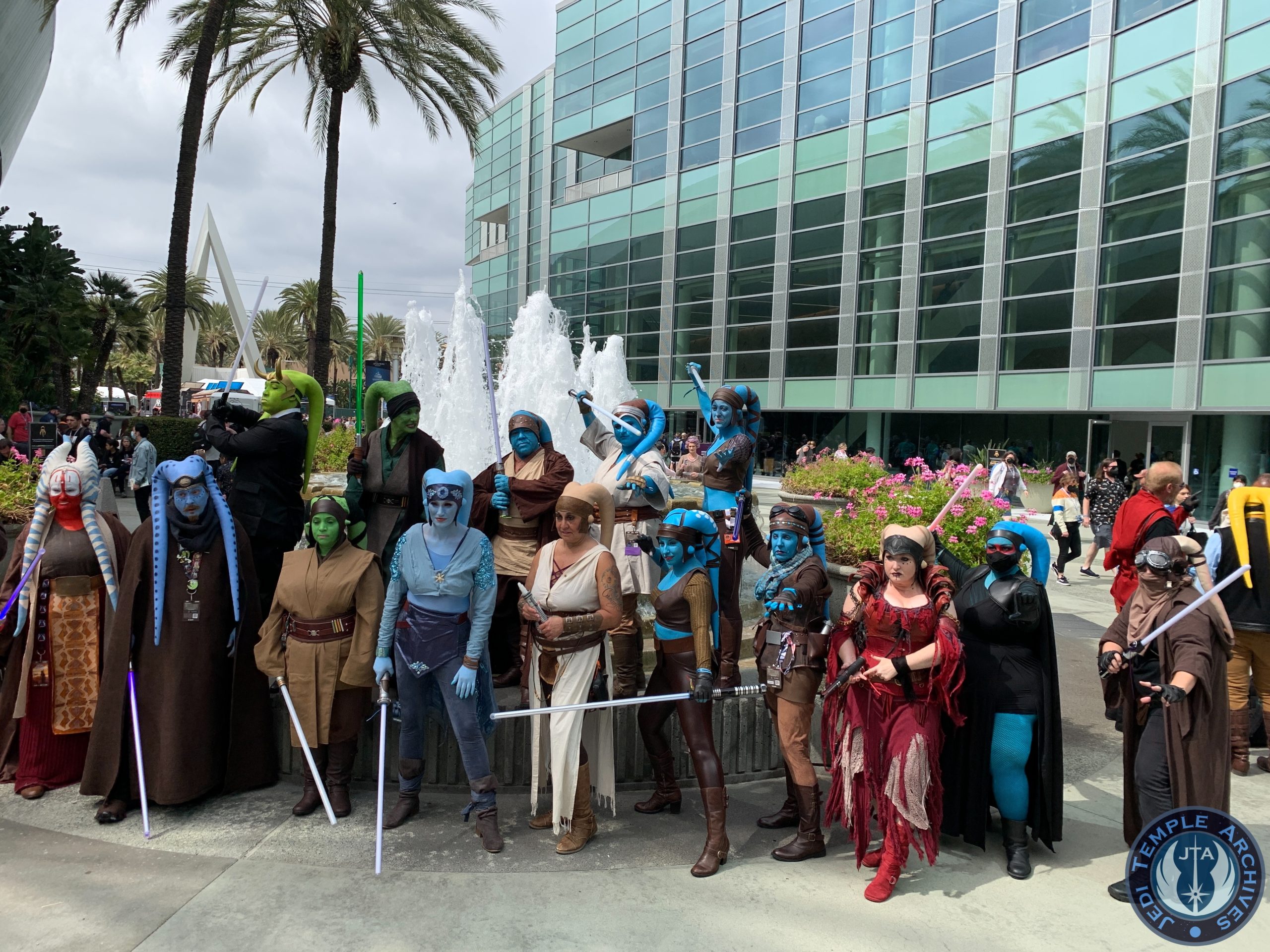 Celebration Anaheim 2022: Convention Fun & Costuming Day 3 - Jedi ...