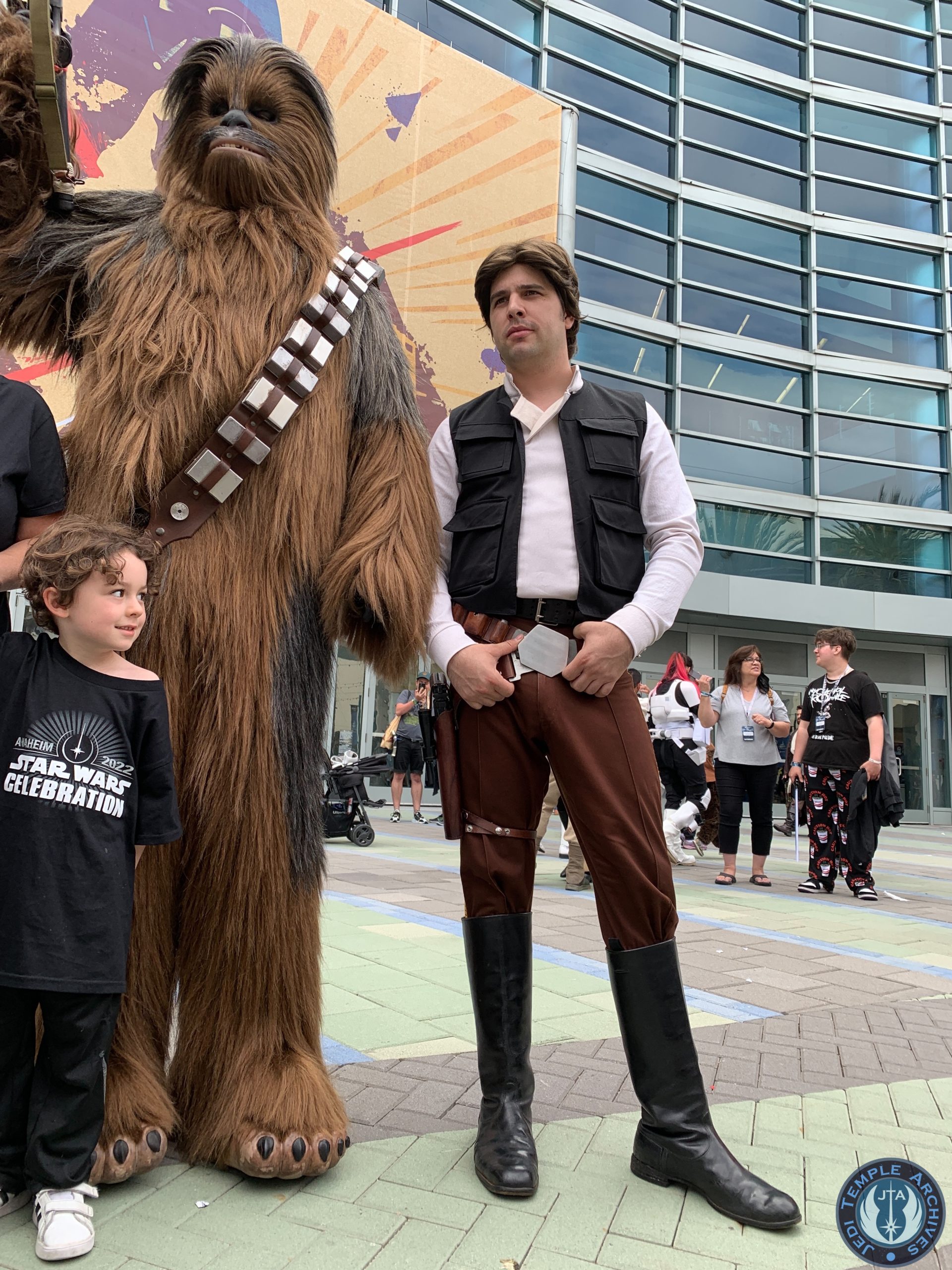 Celebration Anaheim 2022: Convention Fun & Costuming Day 3 - Jedi ...