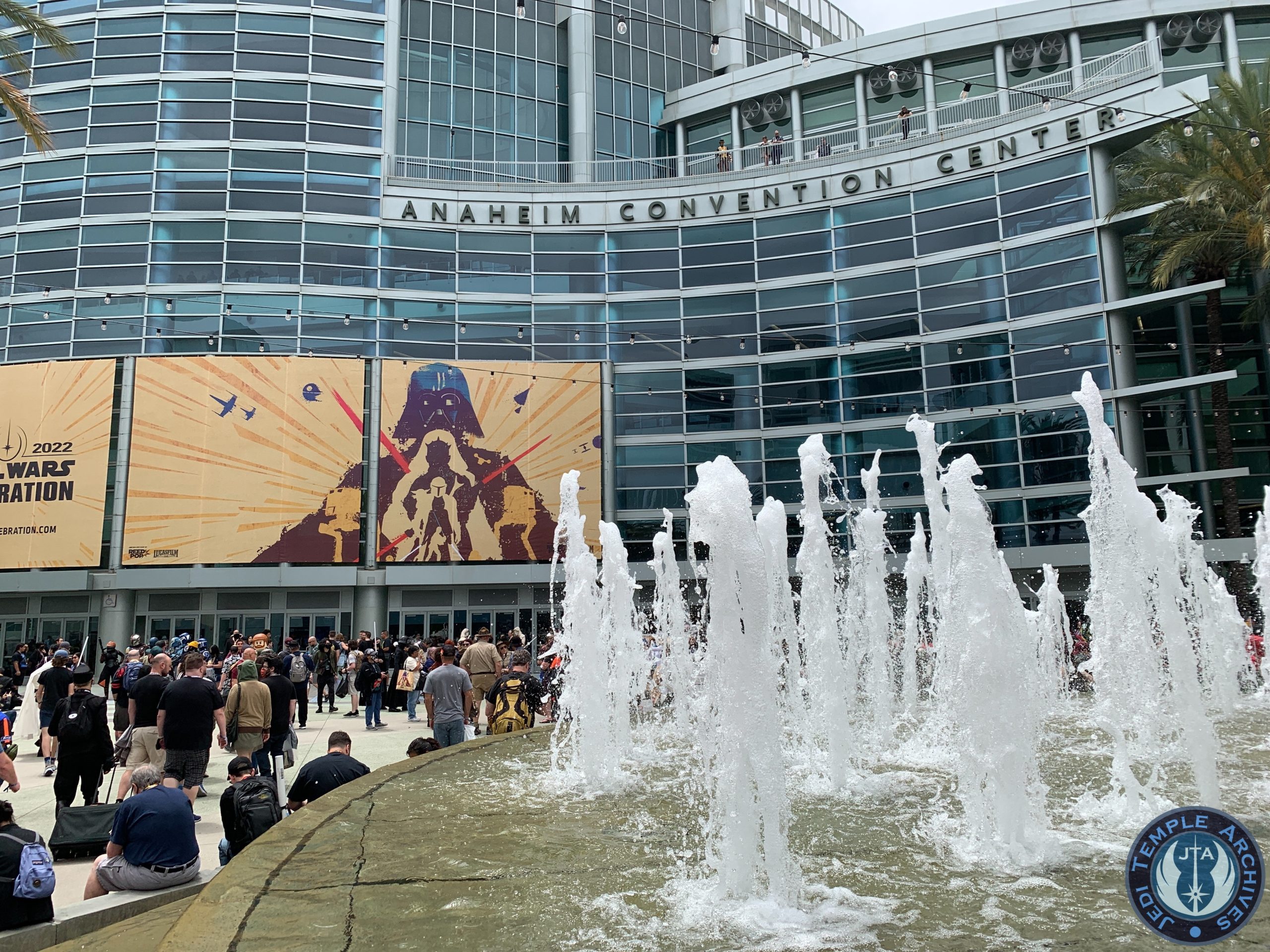 Celebration Anaheim 2022: Convention Fun & Costuming Day 3 - Jedi ...